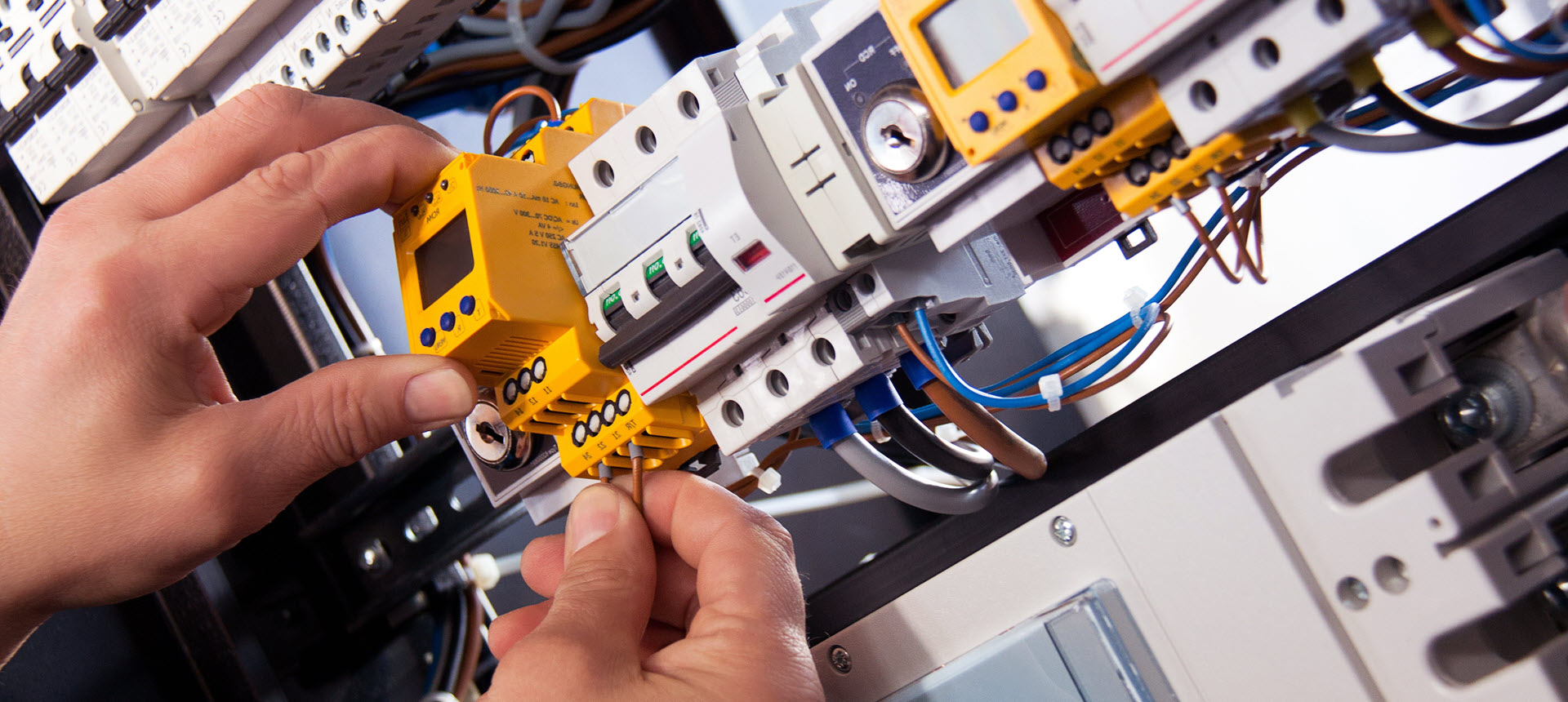 SEJONG DYNAMICS. Factory Automation Specialist